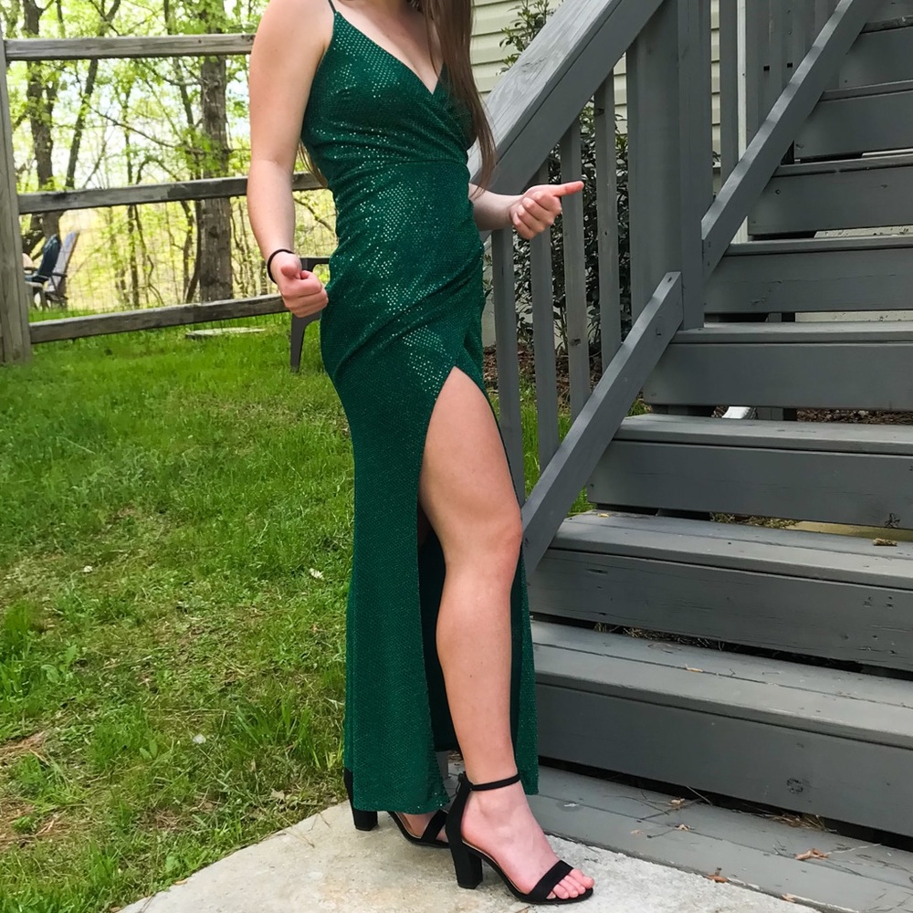 Emerald Green Prom Dress Gem